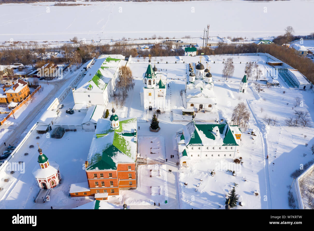 Panoramic winter aerial view of Transfiguration Monastery in Murom ...