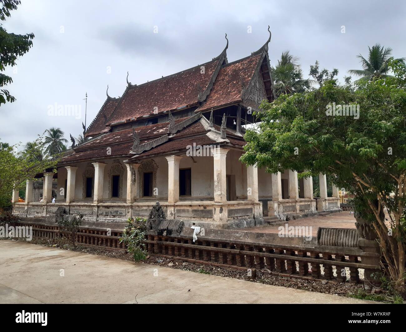 Visit battabang hi-res stock photography and images - Alamy