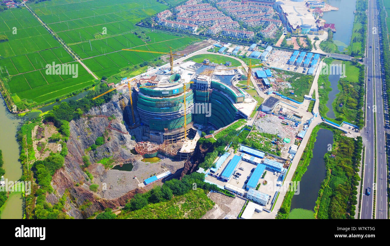 The five-star Shanghai Tianmashan Pit Hotel, also known as the Shimao ...