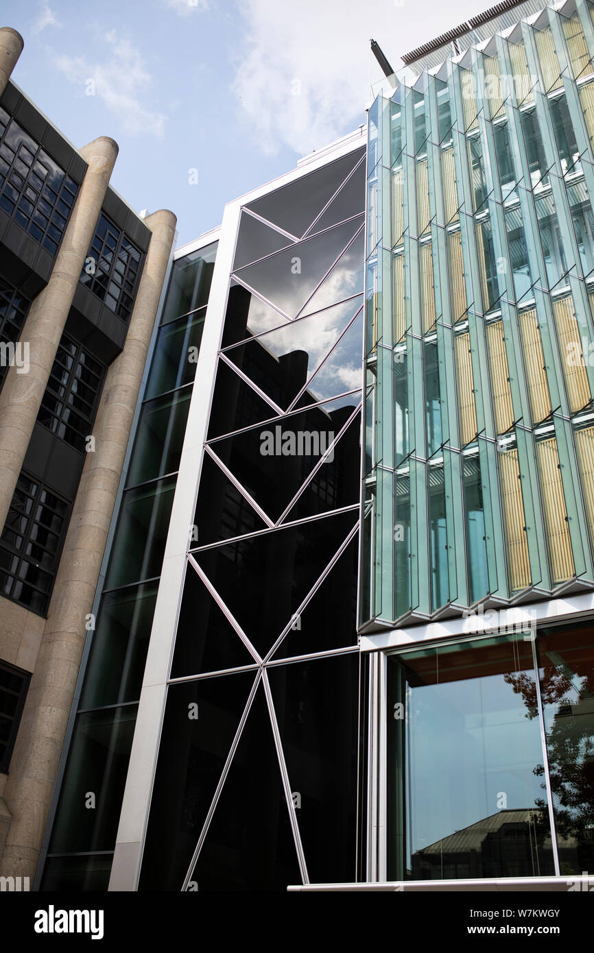 The Oskar von Miller Forum, an education and conference center on ...