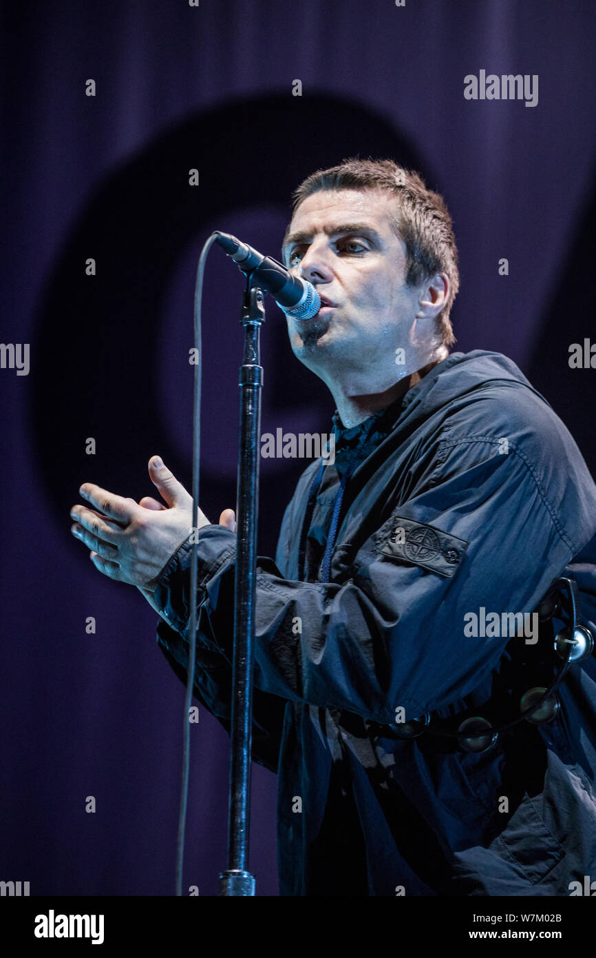 English musician, singer, and songwriter, former lead singer of the ...