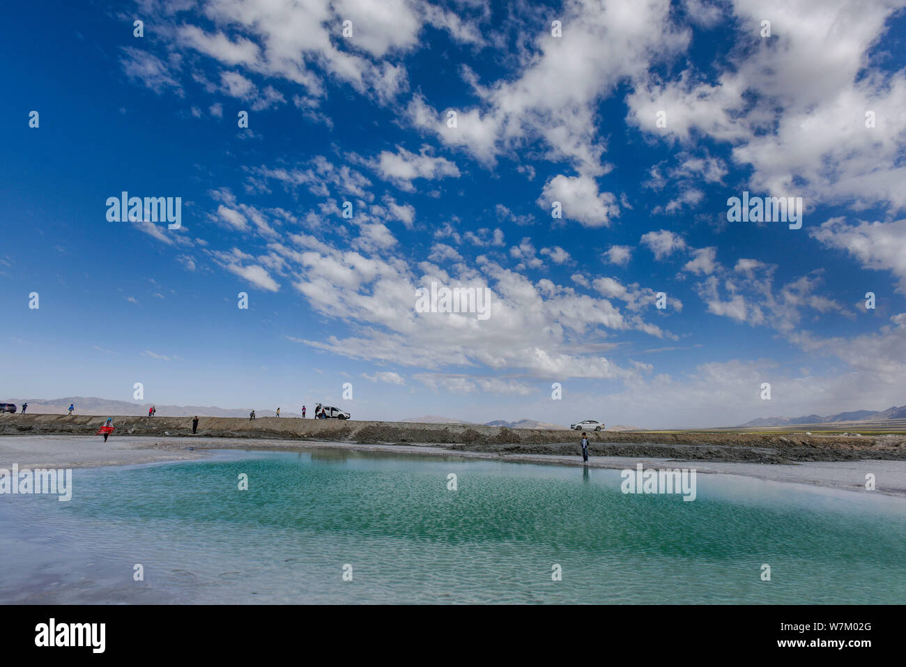 Landscape of the Da Qaidam Salt Lake in Da Qaidam Administrative ...