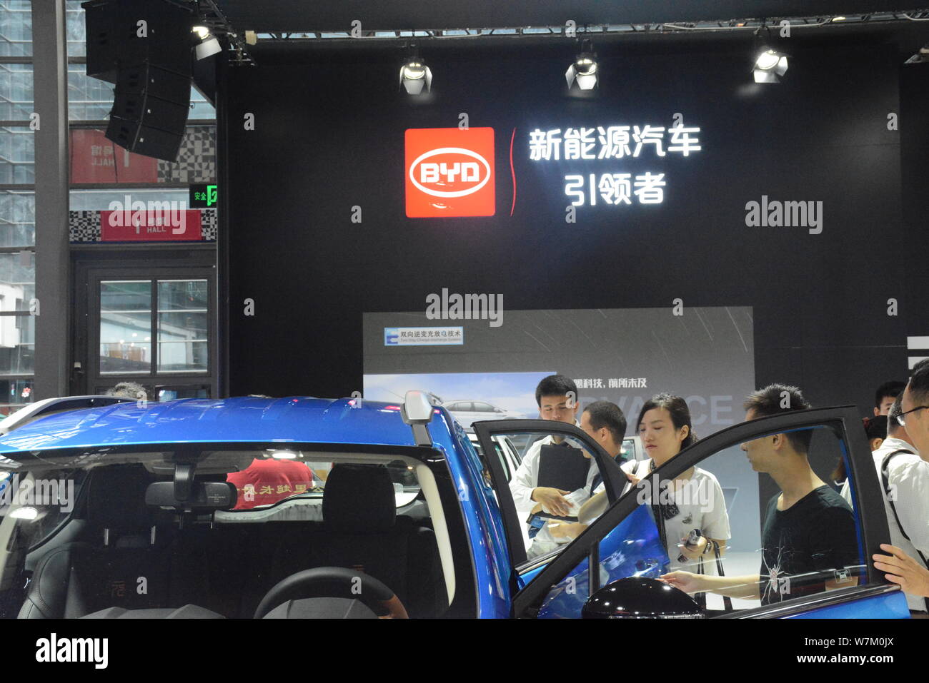 Mexico bus stand hi-res stock photography and images - Alamy