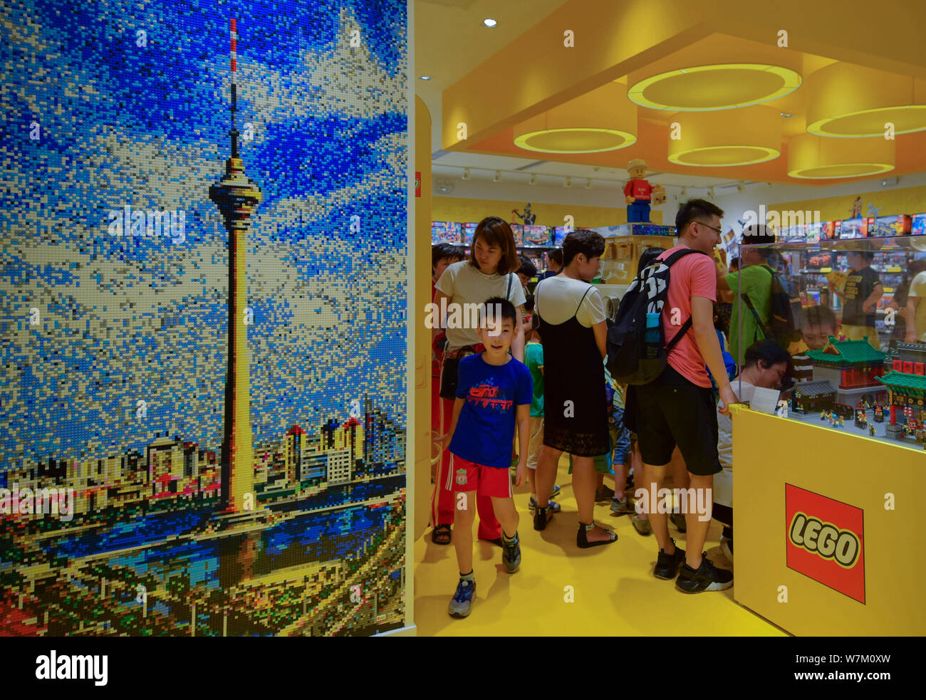 Visitors are pictured at Tianjin's first LEGO Authorized Store in ...