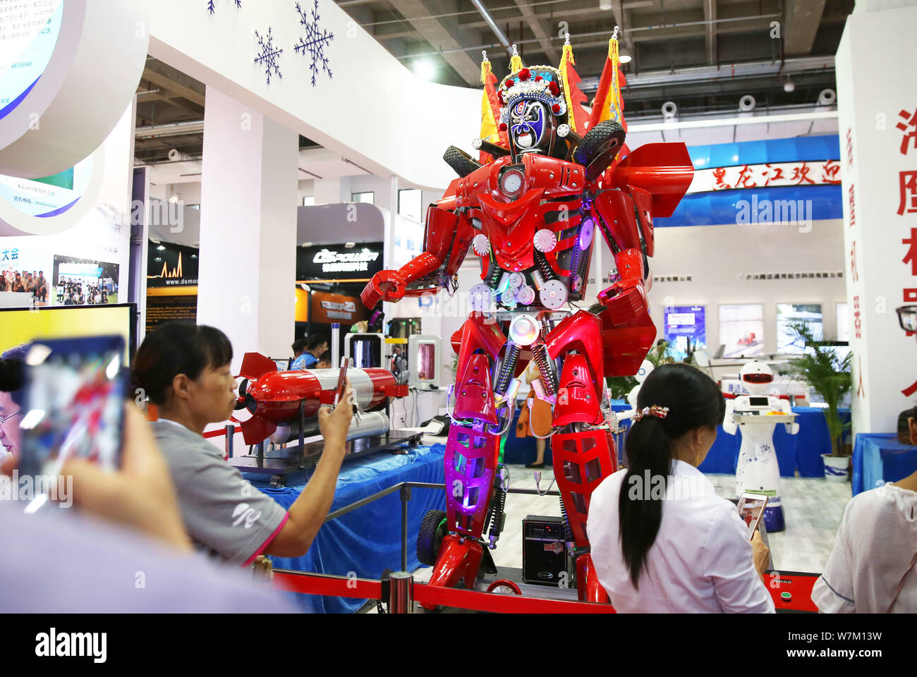 Change face hi-res stock photography and images - Alamy