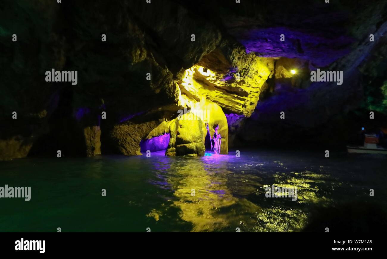 Inside view of the world's longest submerged cavern system Benxi ...