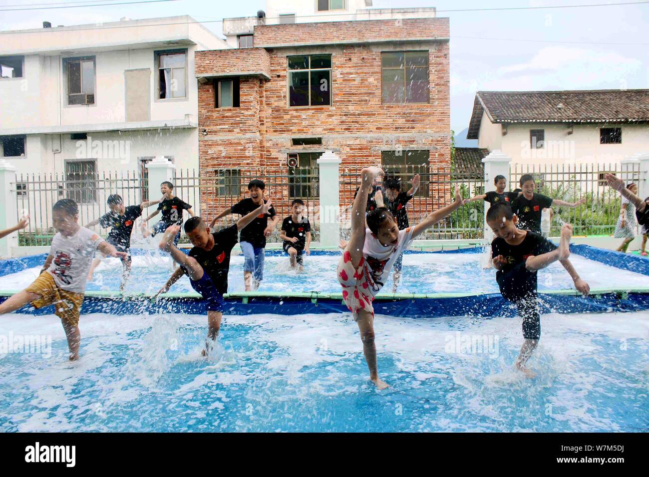 Jiangxi china pool hi-res stock photography and images - Alamy