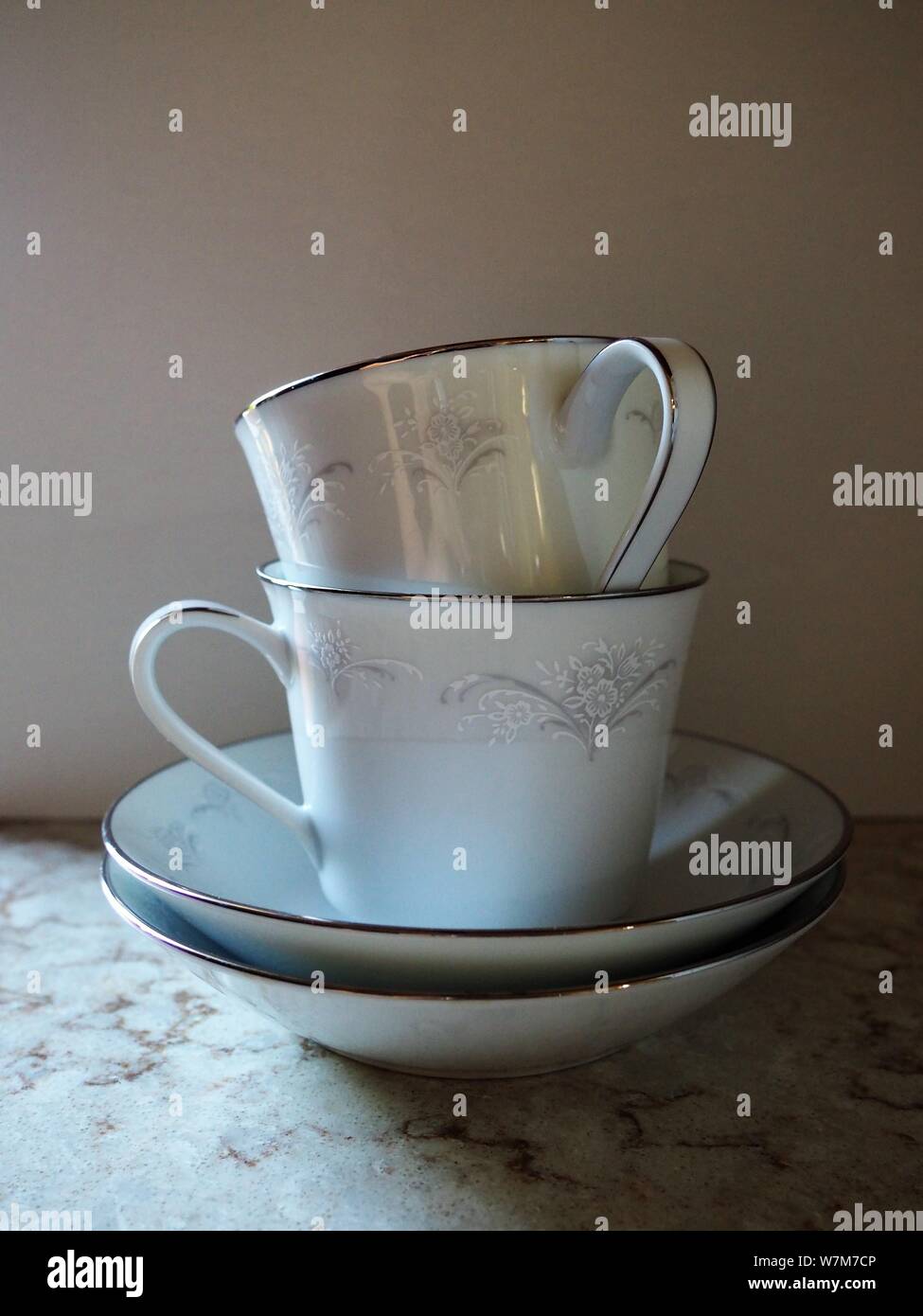 Chinaware on kitchen counter hi-res stock photography and images - Alamy