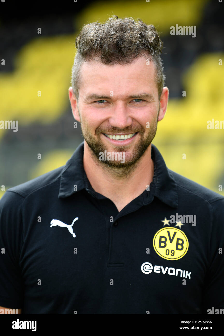 Nicholas Mikula's Instagram, Twitter & Facebook on IDCrawl