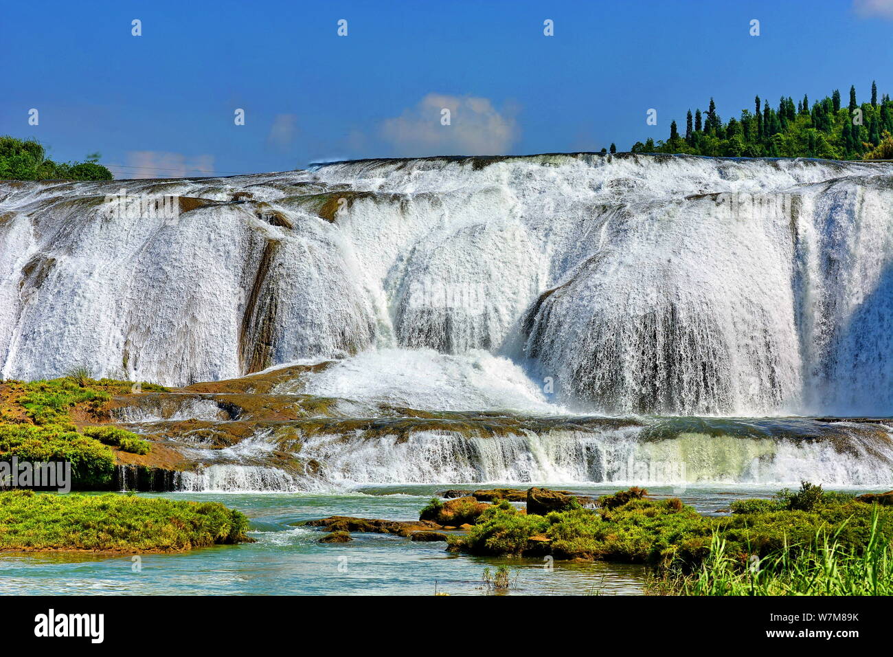 --FILE--View of the Huangguoshu Waterfall scenic spot in Anshun city ...