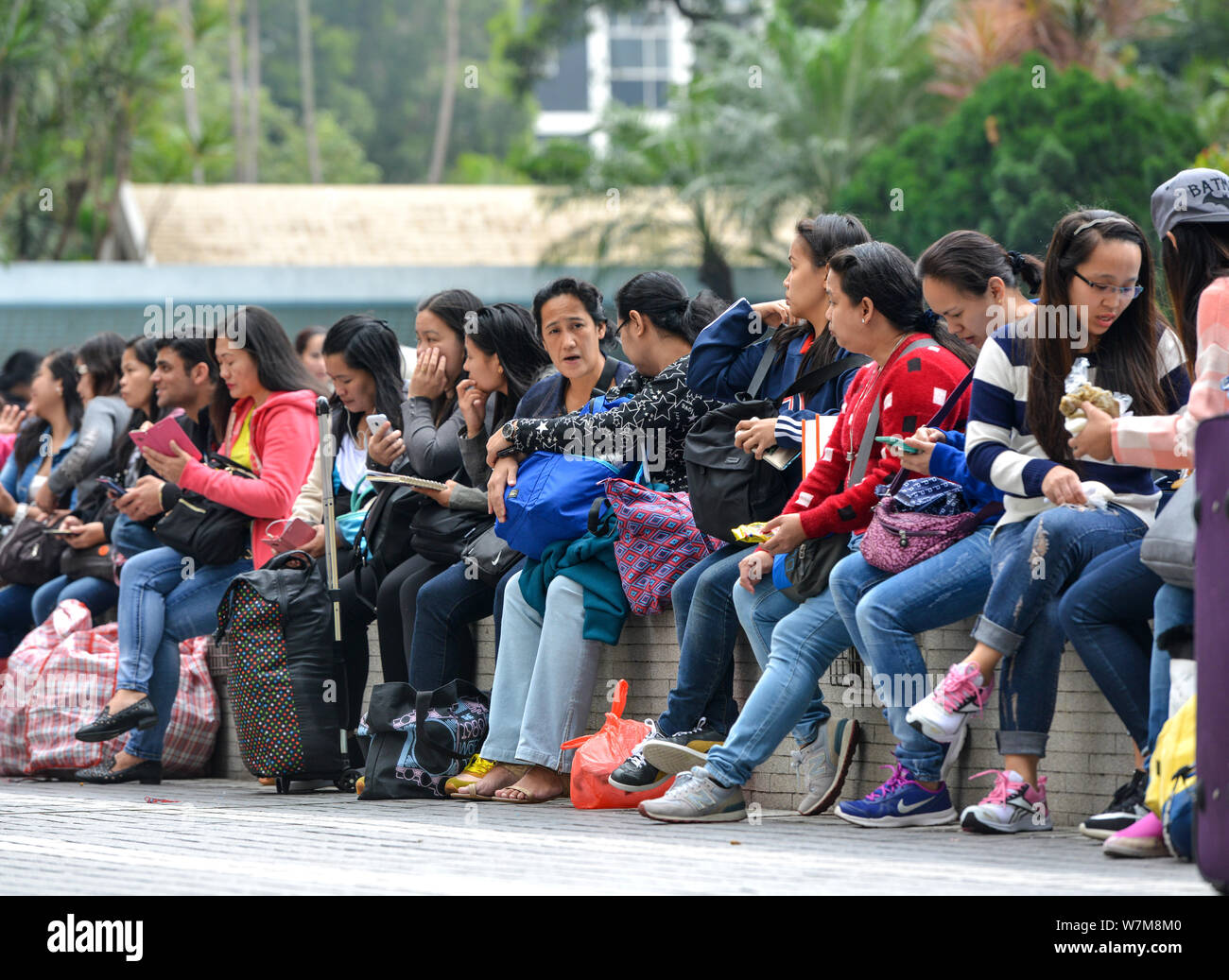 Filipino maid hi-res stock photography and images - Alamy