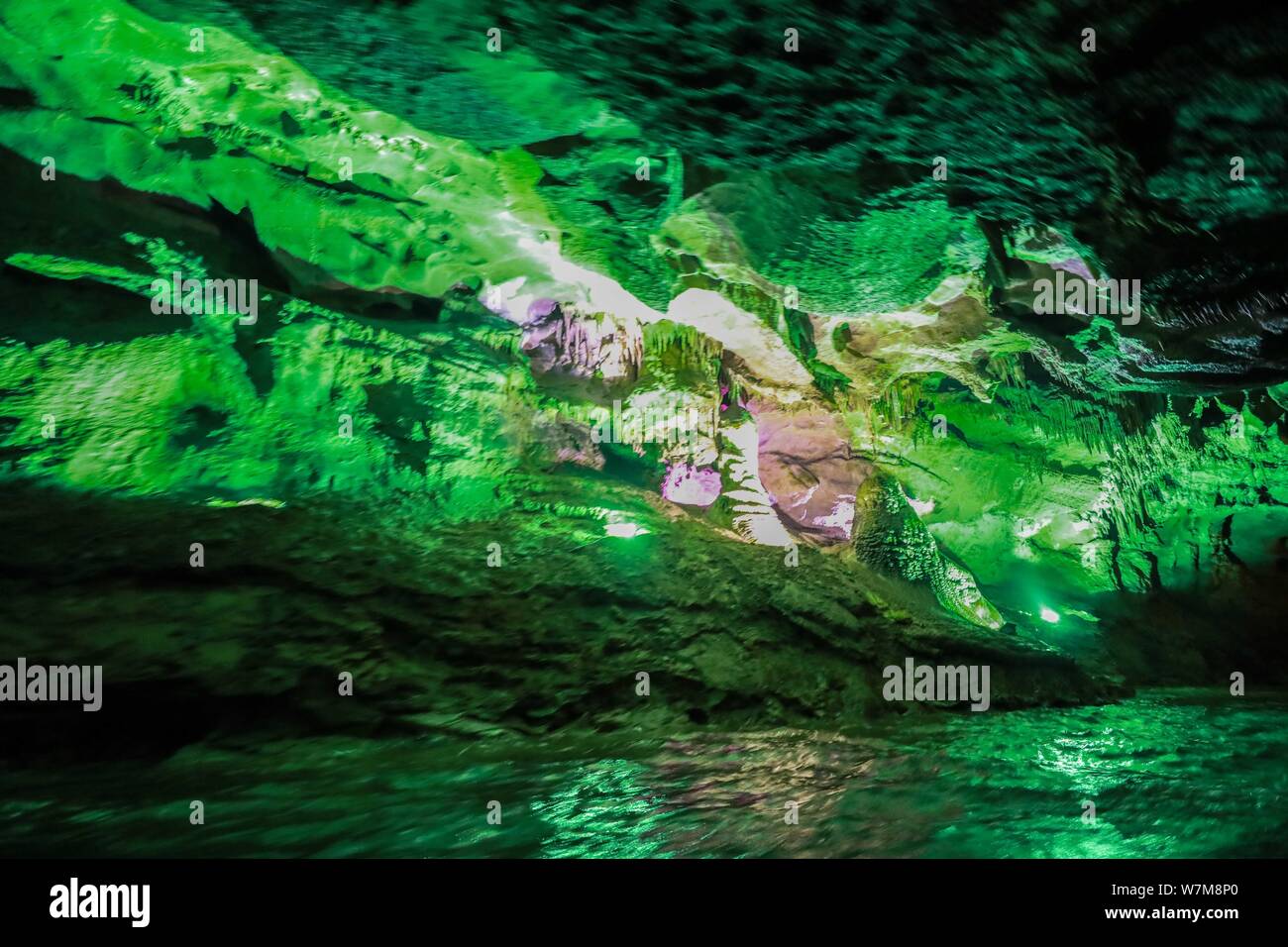 Inside view of the world's longest submerged cavern system Benxi ...