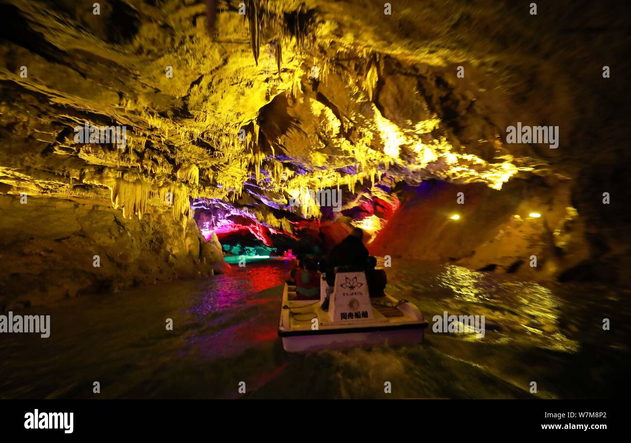 Worlds Longest Known Cave System High Resolution Stock Photography and ...