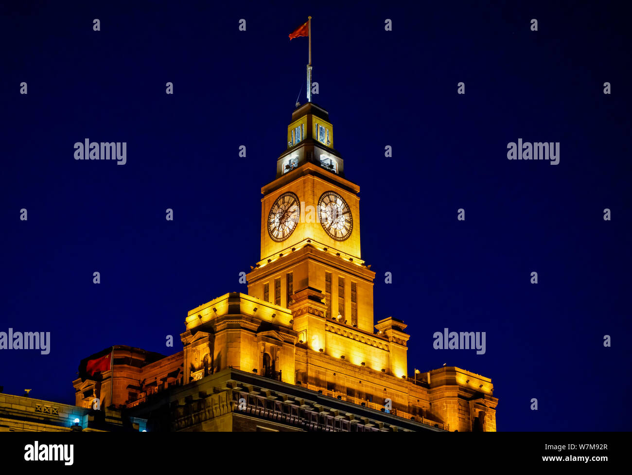 Night view of colonial buildings along the promenade along the Bund in ...