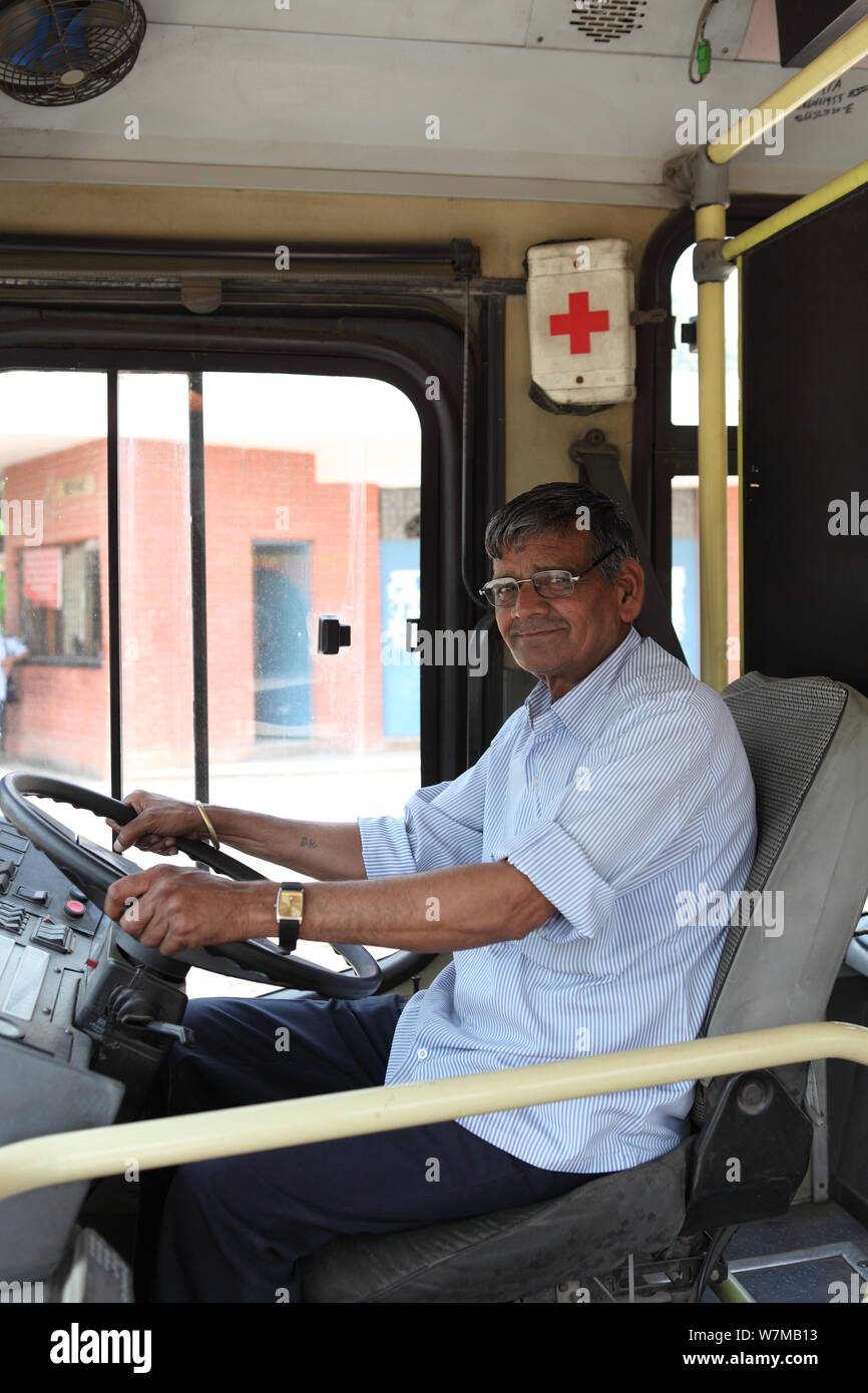 Old indian bus hi-res stock photography and images - Alamy