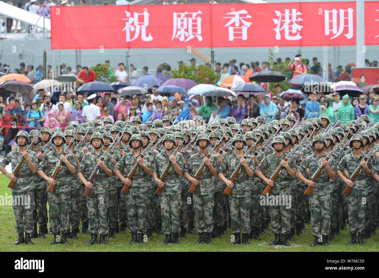 Soldiers of PLA (Peoples Liberation Army) Hong Kong Garrison preform ...