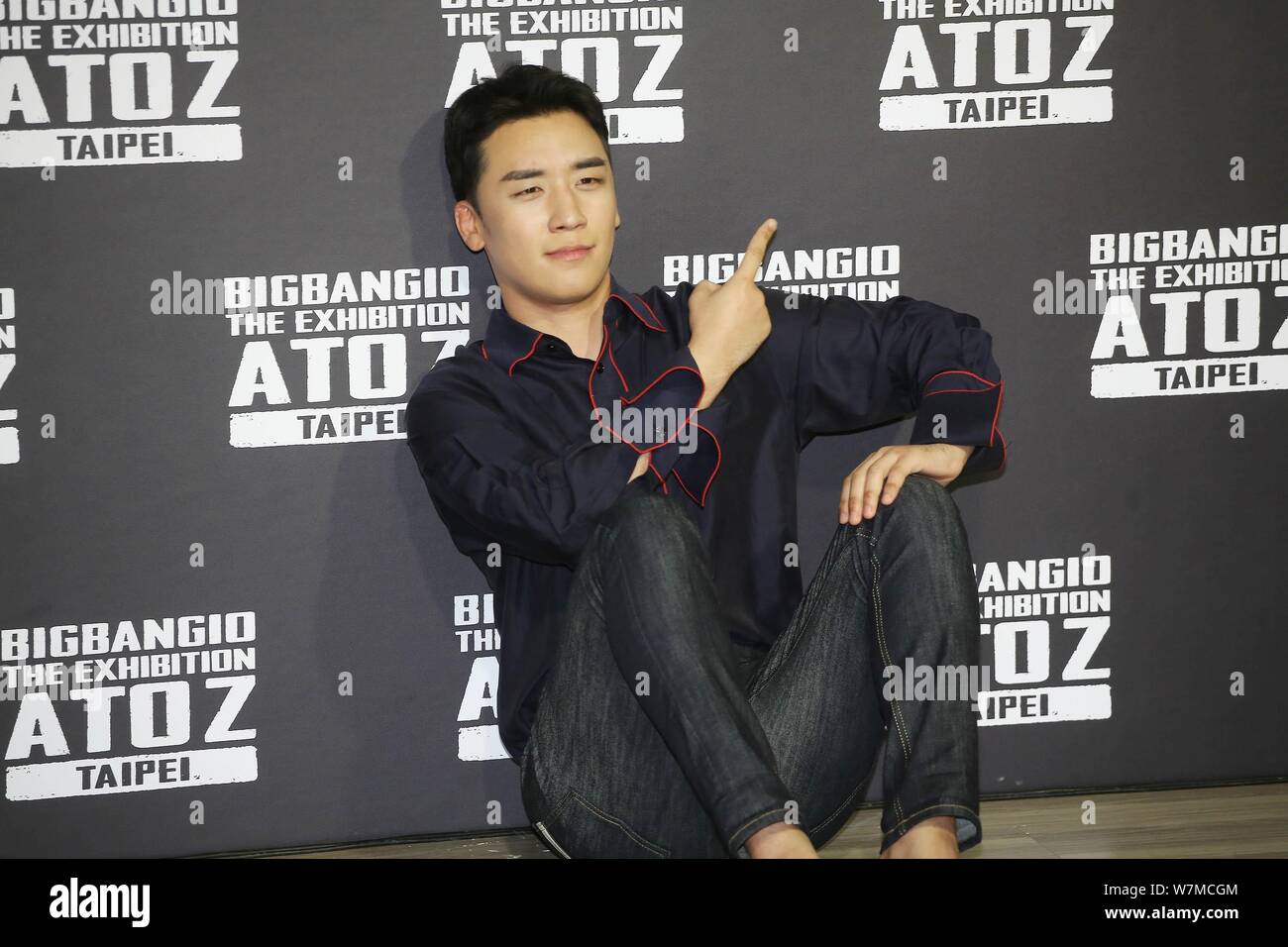 Seungri big bang lee seung hyun hi-res stock photography and images - Alamy