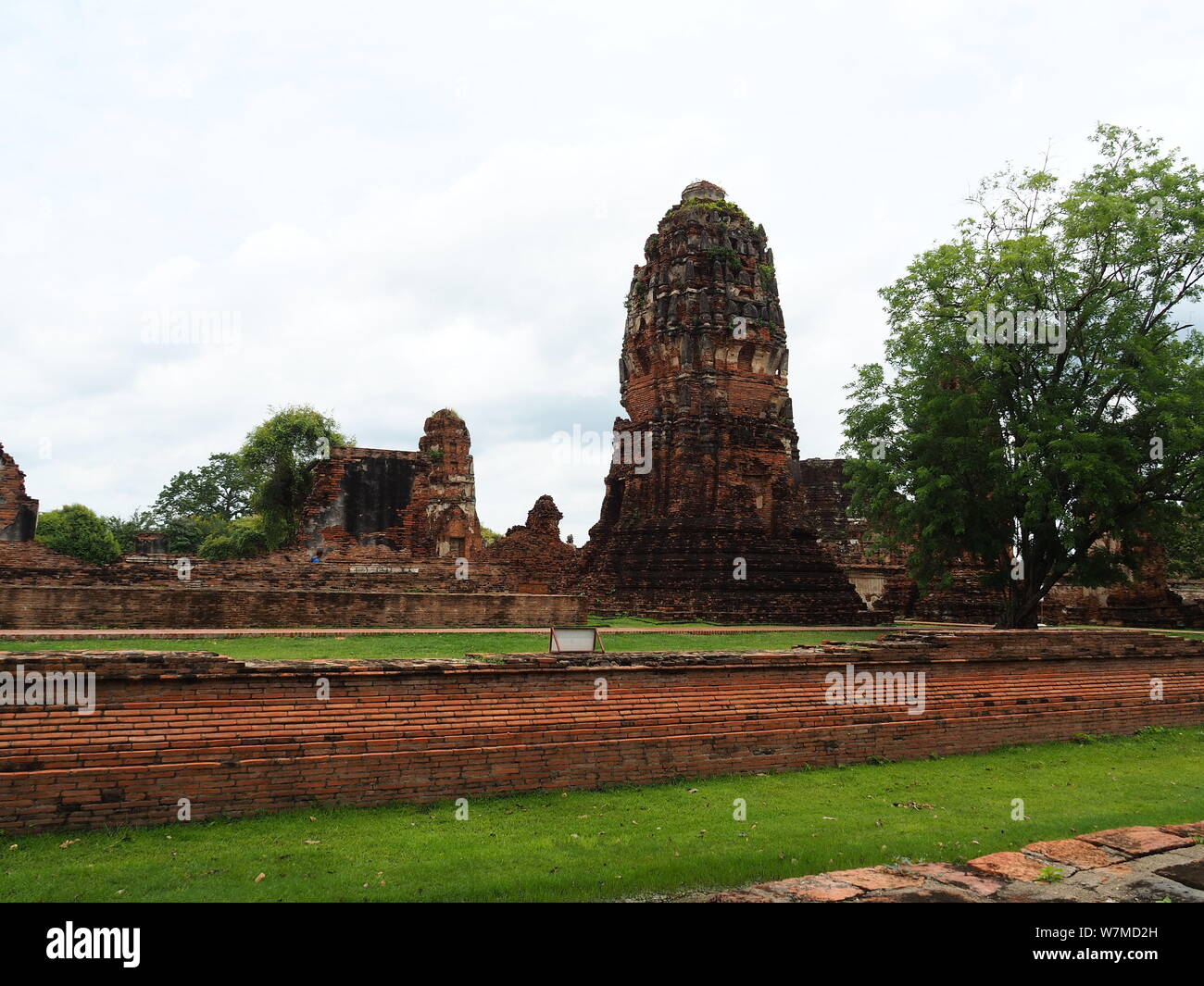 Wat Chai Watthanaram Ruin Temple of Ayutthaya Thailand Stock Photo - Alamy