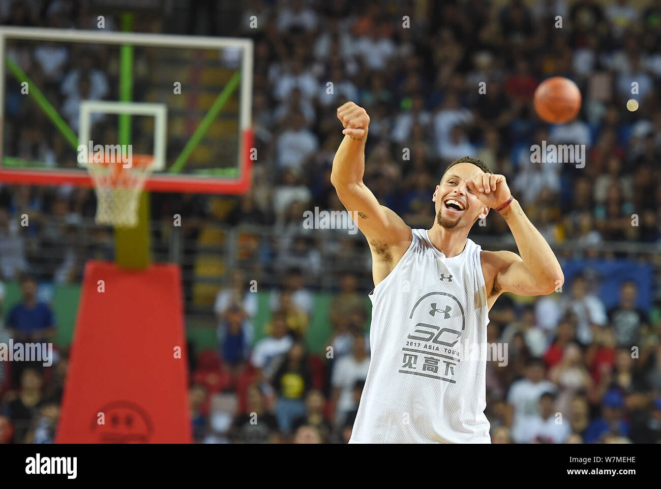 NBA star Stephen Curry of Golden State Warriors attends a fan meeting ...