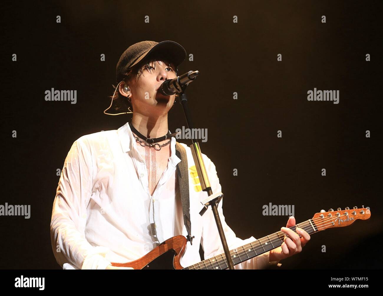 Radwimps hi-res stock photography and images - Alamy