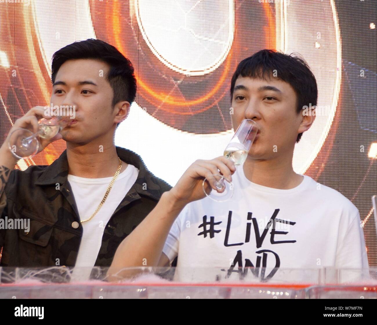 Wang sicong hi-res stock photography and images - Alamy