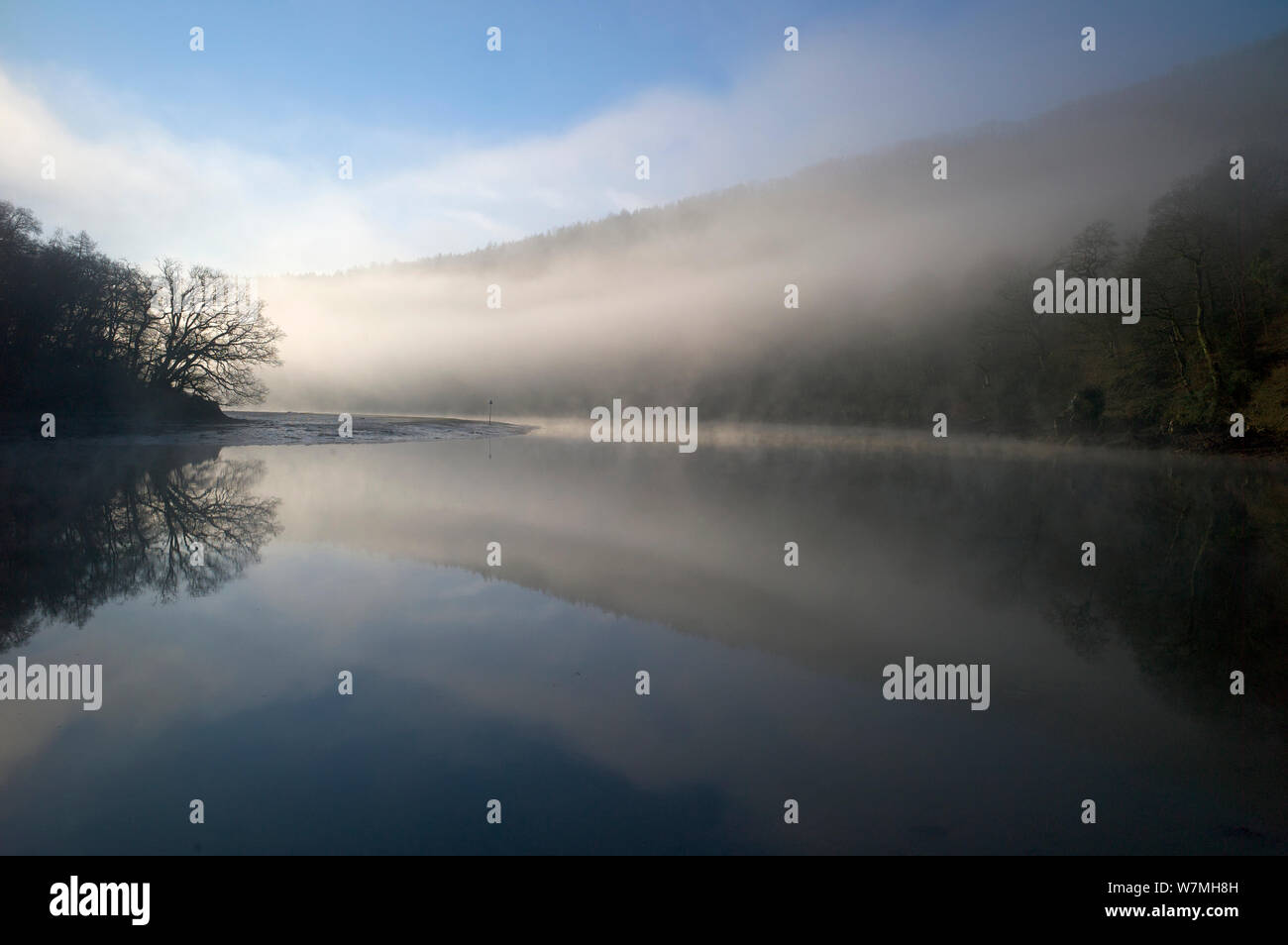 River dart devon march hi-res stock photography and images - Alamy