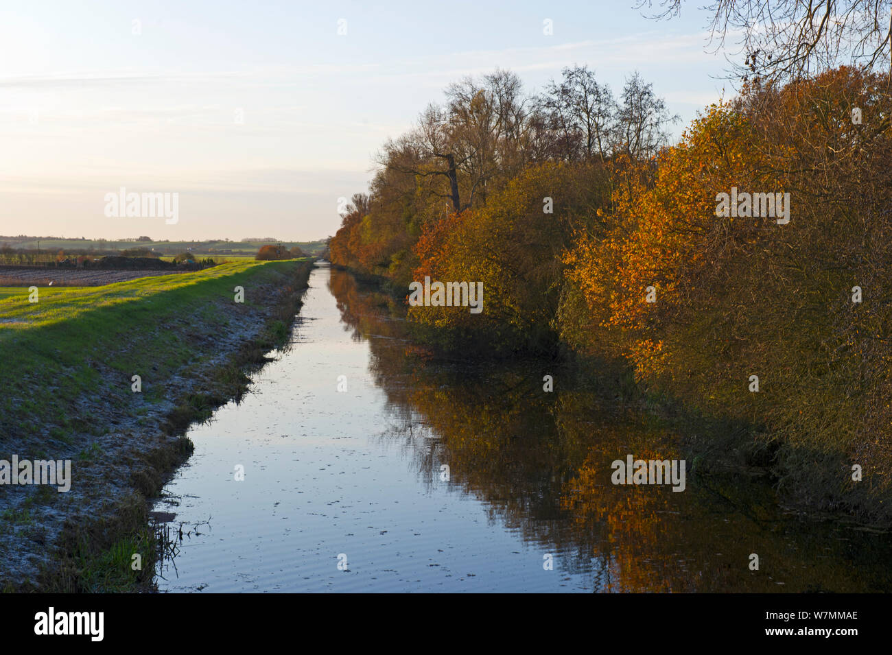 Drainage of the fens hi-res stock photography and images - Alamy