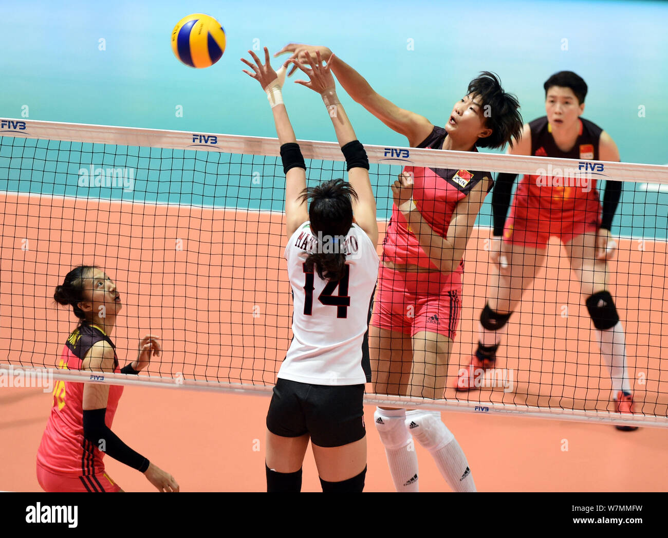 Yuan xinyue hi-res stock photography and images - Alamy