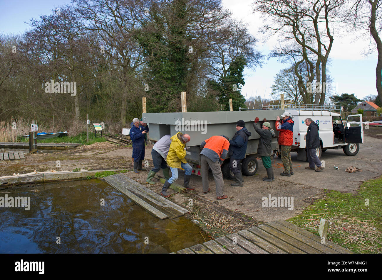 Tern rafts hi-res stock photography and images - Alamy