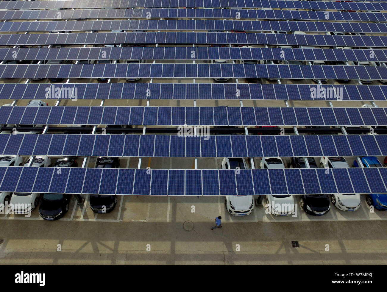 Engine panels hi-res stock photography and images - Alamy