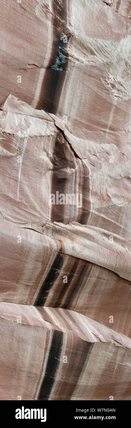 Banded sandstone hi-res stock photography and images - Alamy