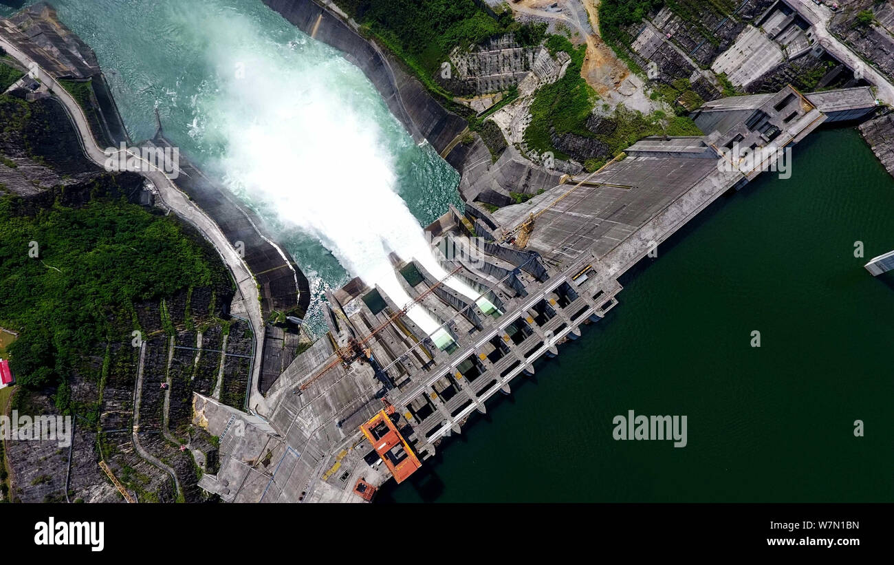 Hydropower dam china hi-res stock photography and images - Alamy
