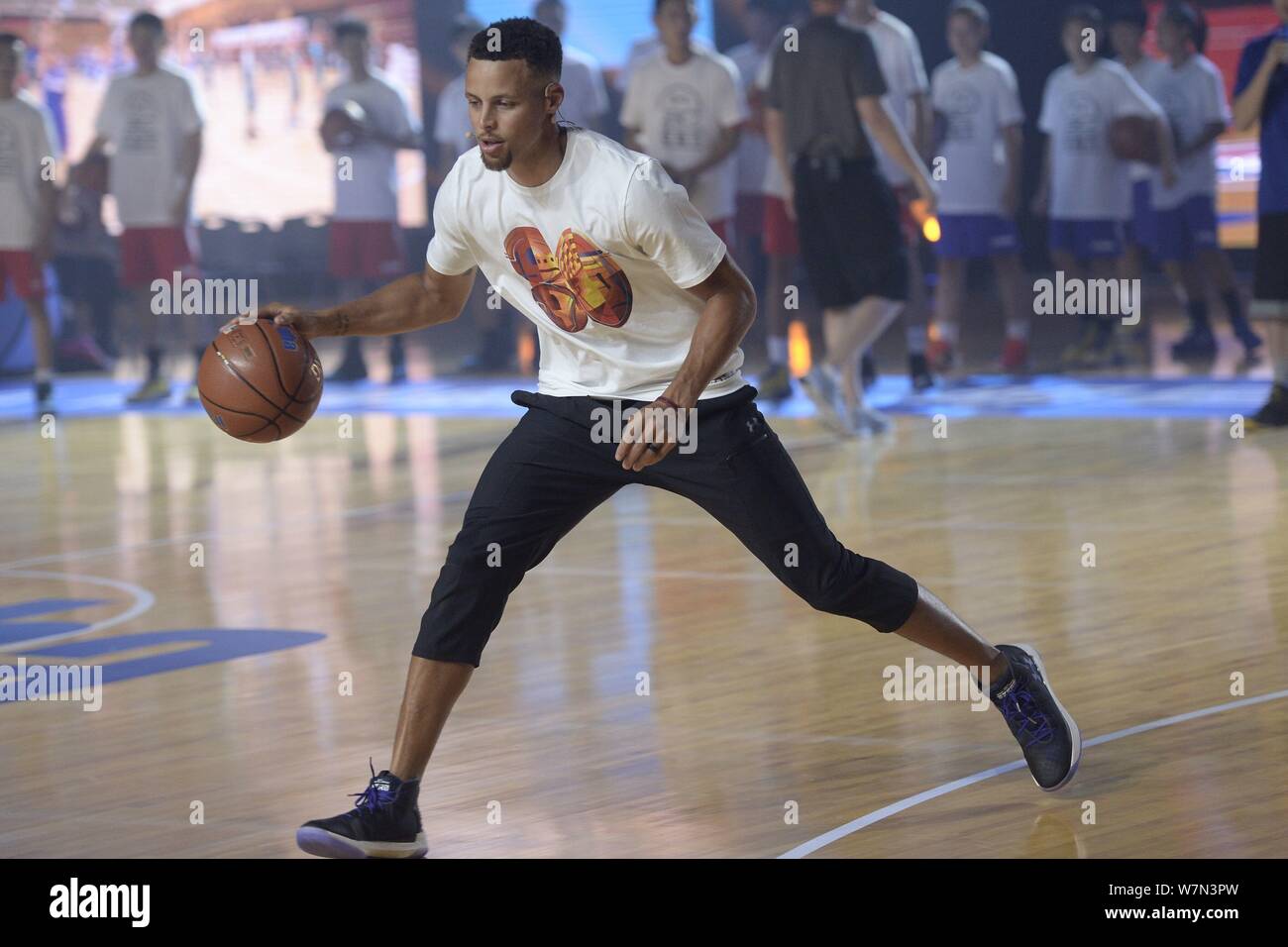 NBA star Stephen Curry of Golden State Warriors attends a fan meeting ...