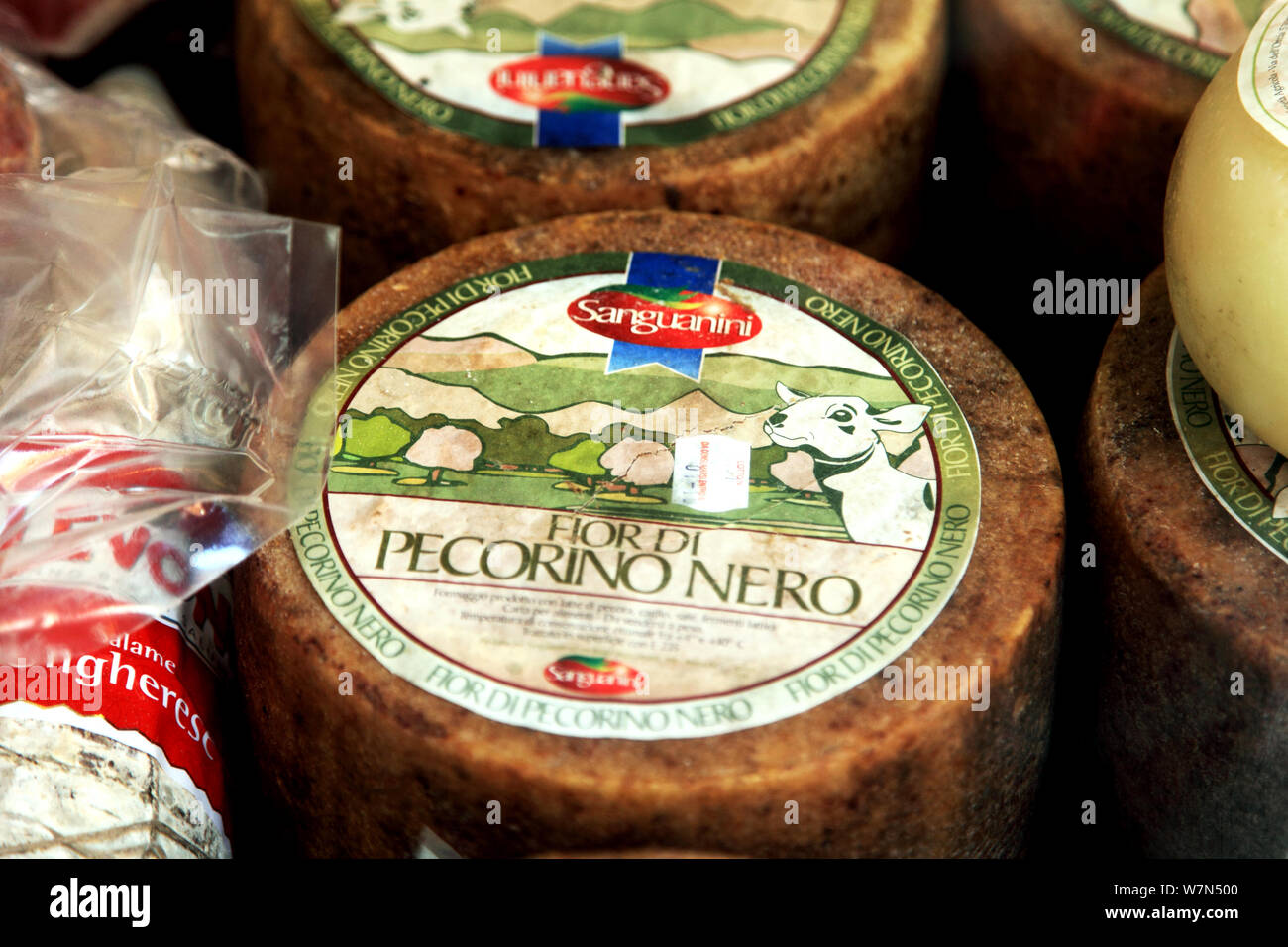 Italian cheese rome hi-res stock photography and images - Alamy