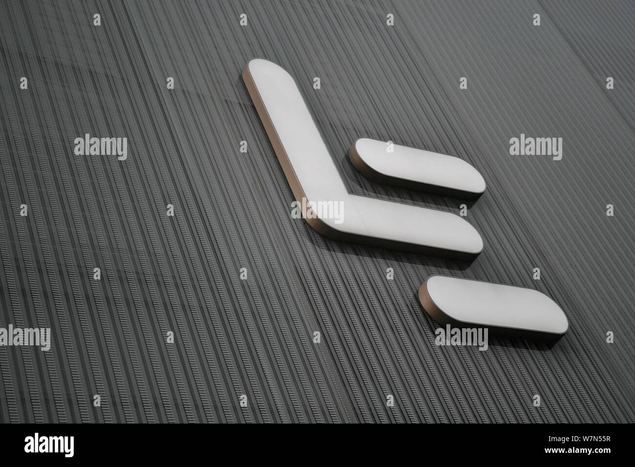 Le tech logo hi-res stock photography and images - Alamy