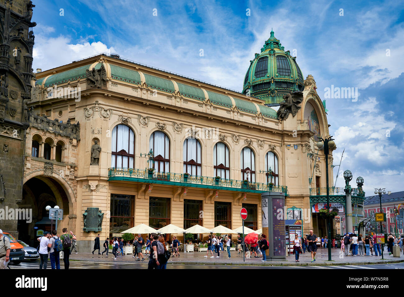 Municipal landmarks hi-res stock photography and images - Alamy