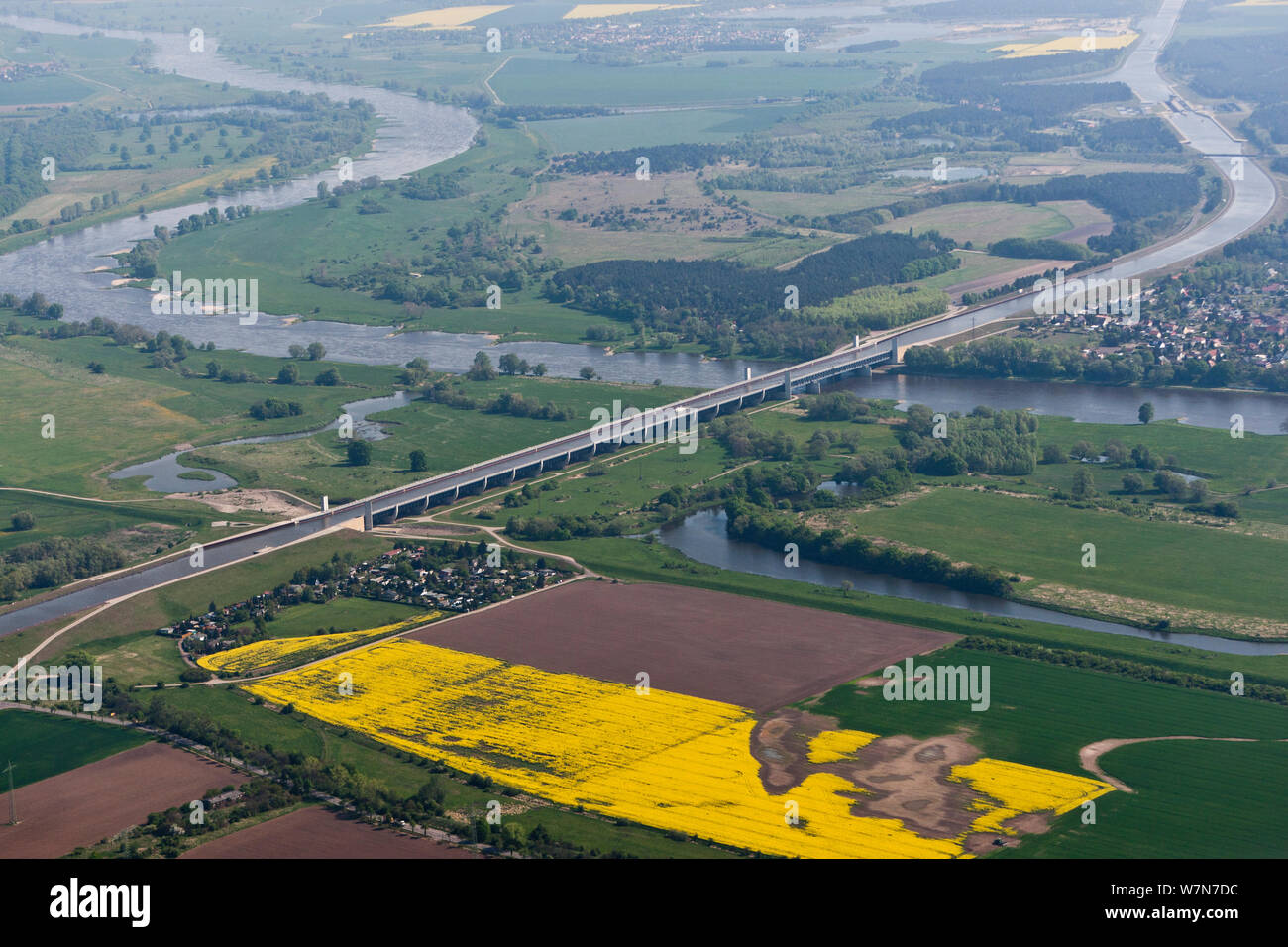 Magdeburg aqueduct hi-res stock photography and images - Alamy