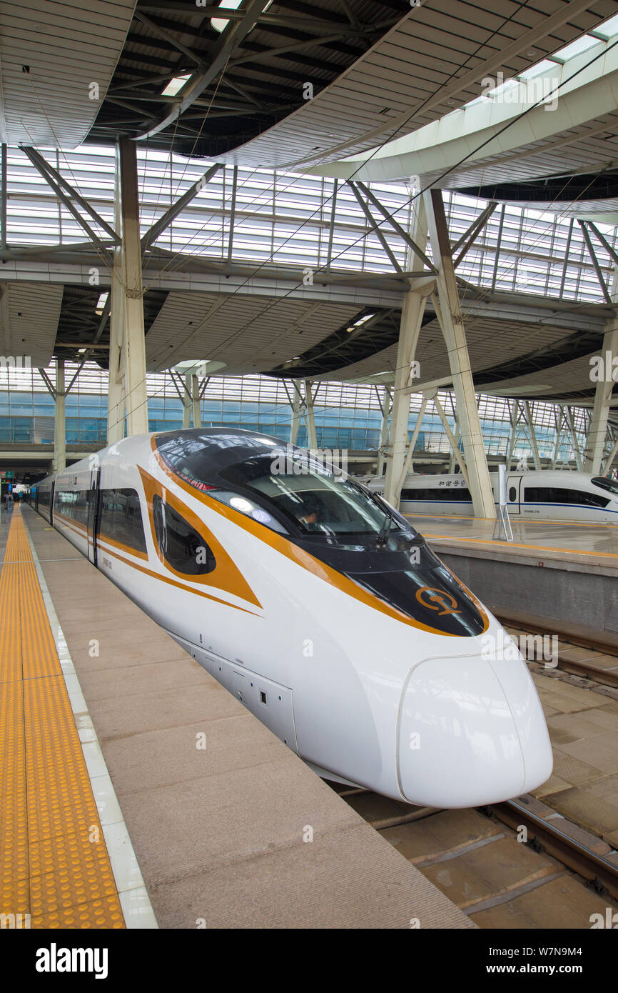 --FILE--A "Fuxing" high speed bullet train on Beijing-Shanghai high ...