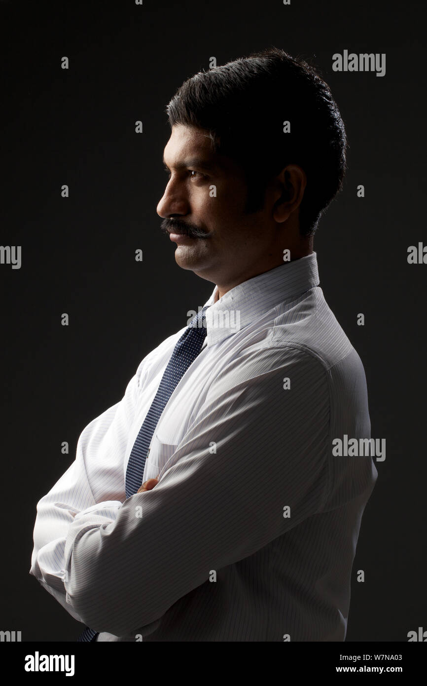 Side profile view middle aged black man hi-res stock photography and ...