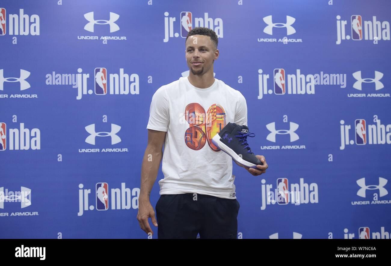 NBA star Stephen Curry of Golden State Warriors attends a fan meeting ...