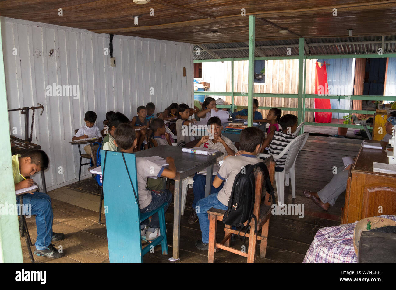 Brazil school classroom children hi-res stock photography and images ...