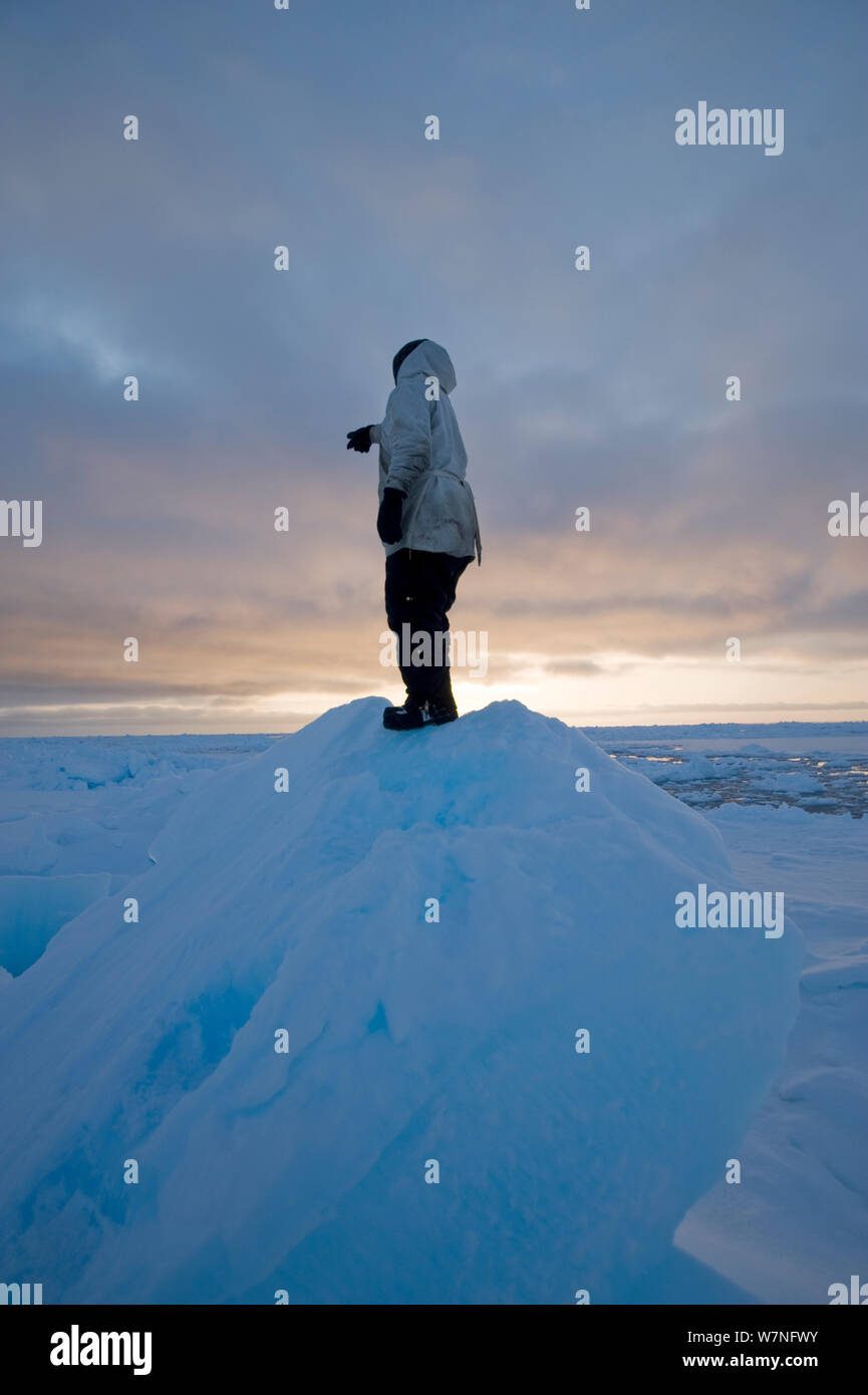 Alaska tribes hi-res stock photography and images - Alamy