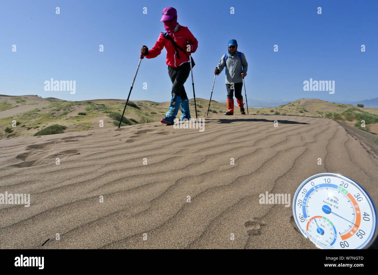 Desert sports hi-res stock photography and images - Alamy