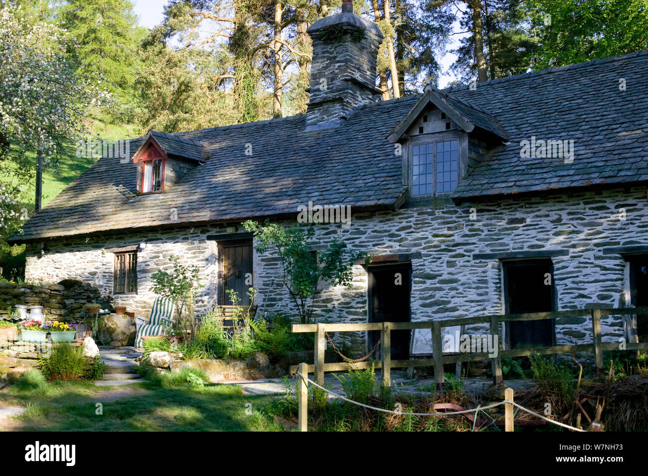 The longhouse uk hi-res stock photography and images - Alamy