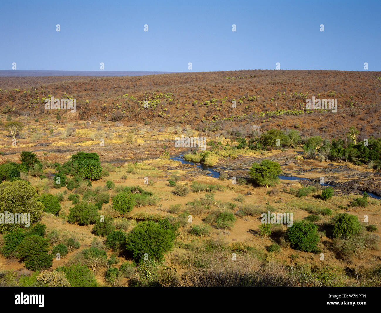 Olifants River running through veldt landscape, seen from Olifants Camp ...