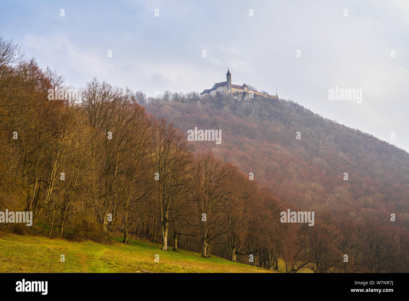 Summit mountain top castle hi-res stock photography and images - Alamy