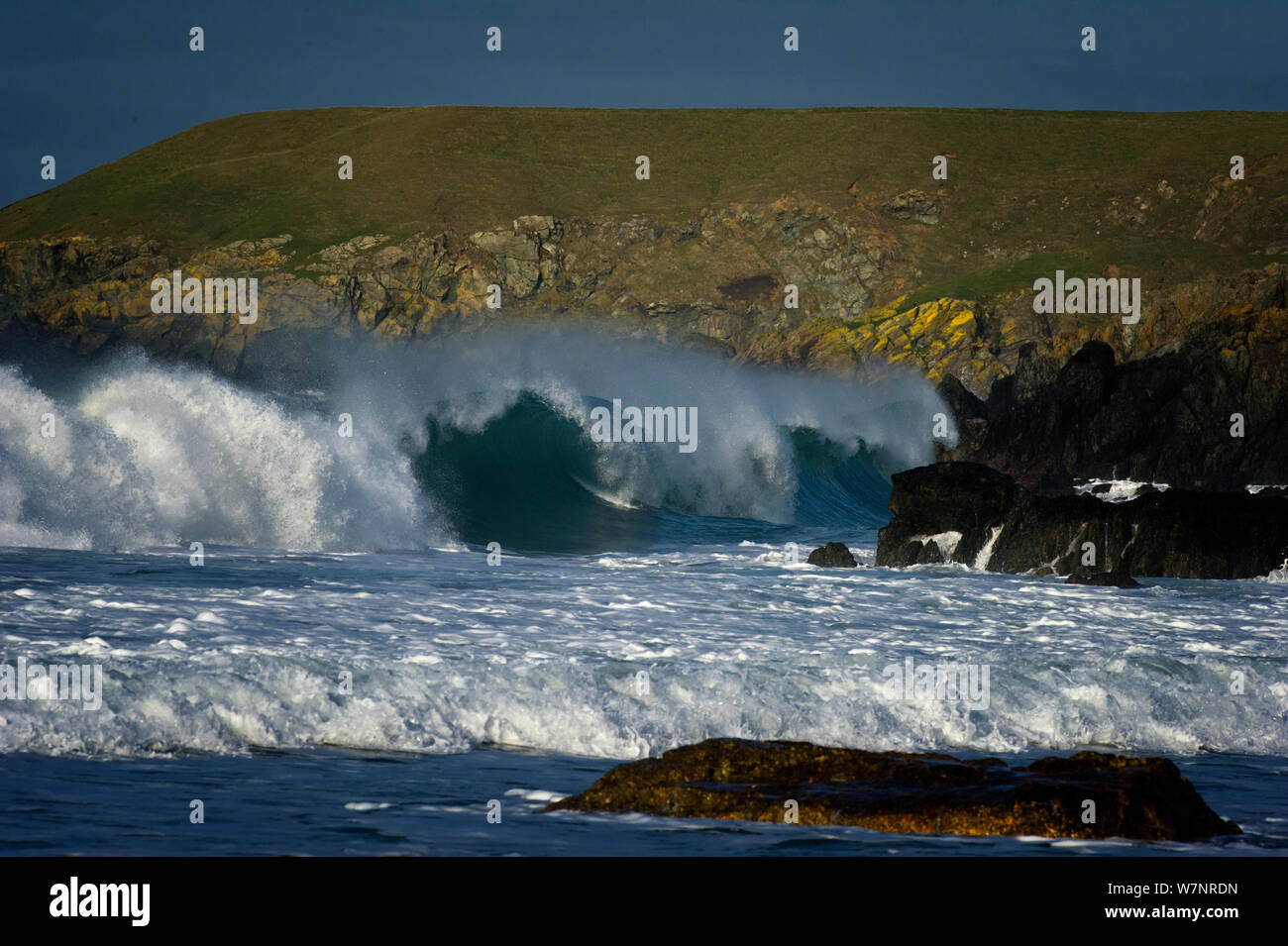 Waves landscapes hi-res stock photography and images - Alamy