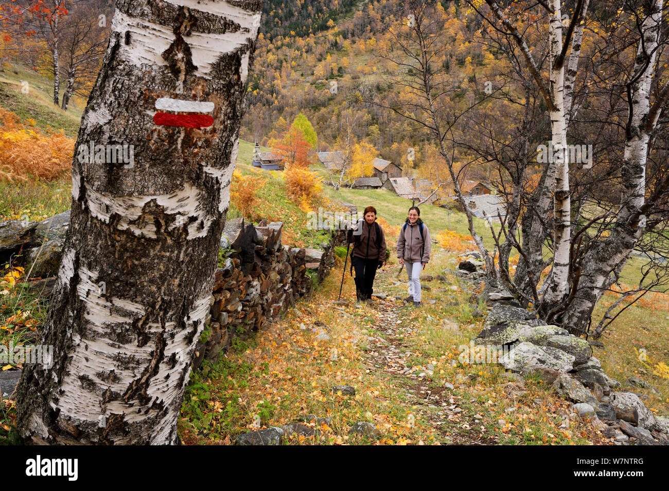 Haute route landscapes hi-res stock photography and images - Alamy