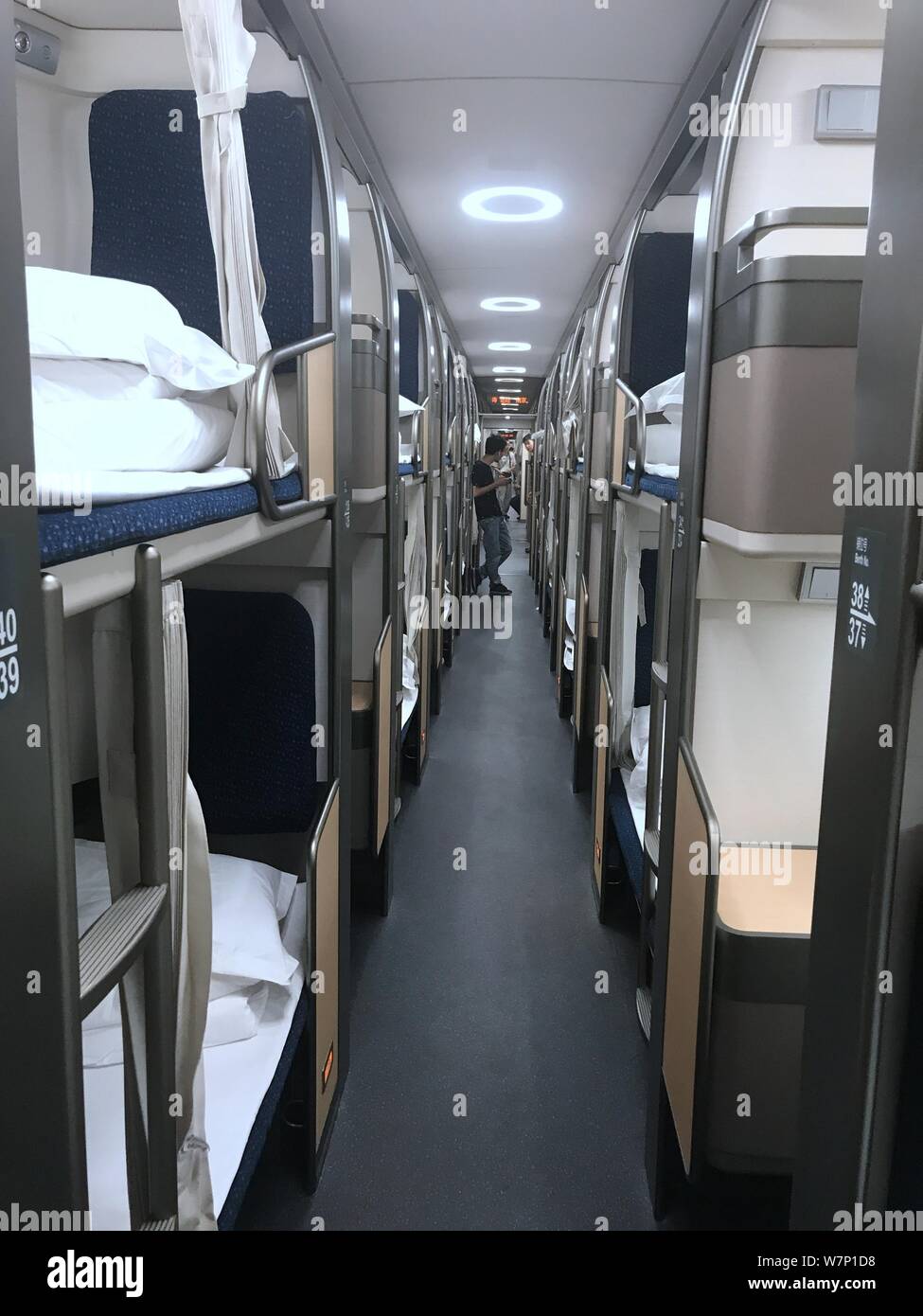 Chinese sleeper train hi-res stock photography and images - Alamy