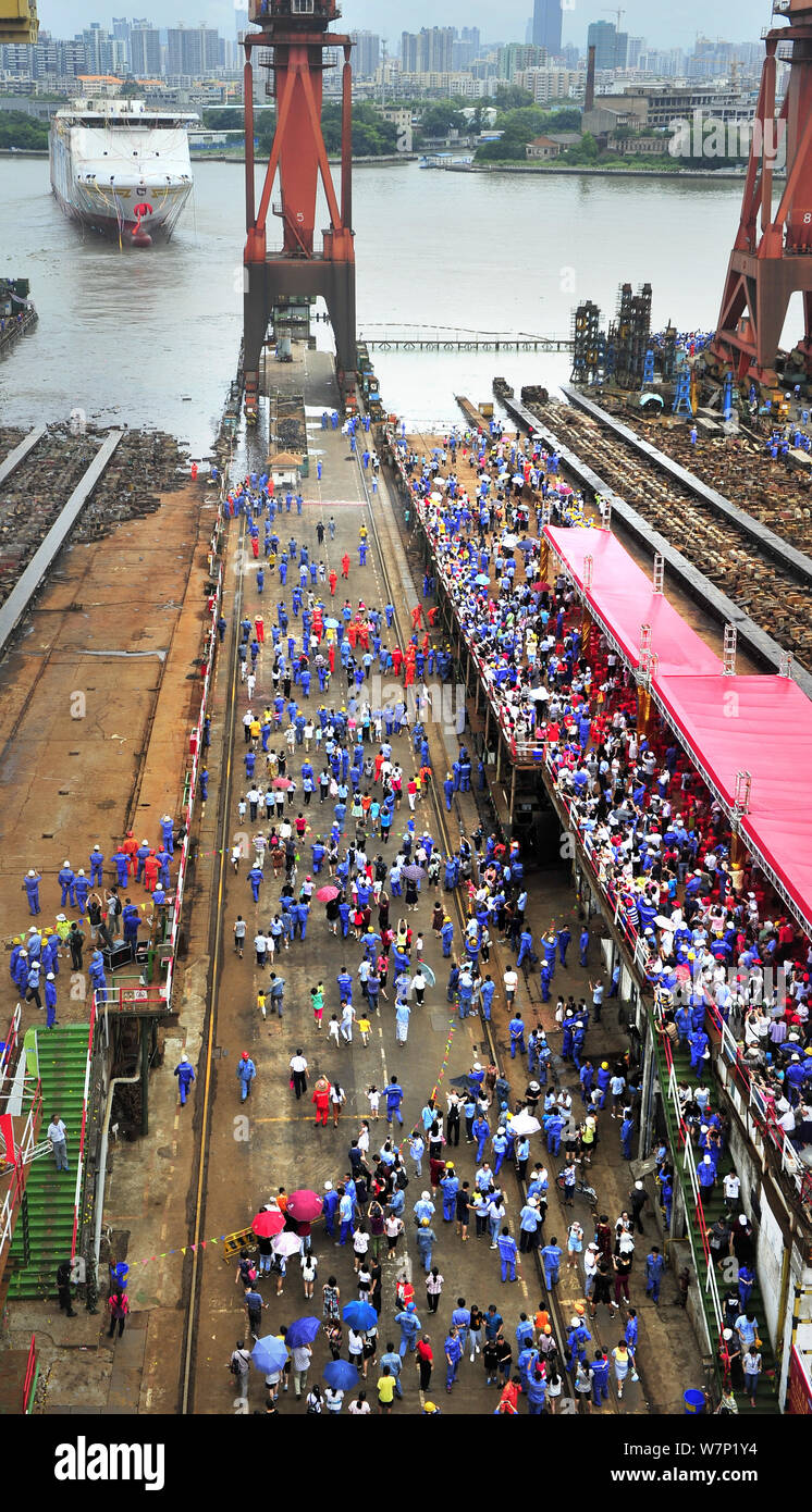 The world's fastest high-end Ro-Ro passenger ship built by Guangzhou ...